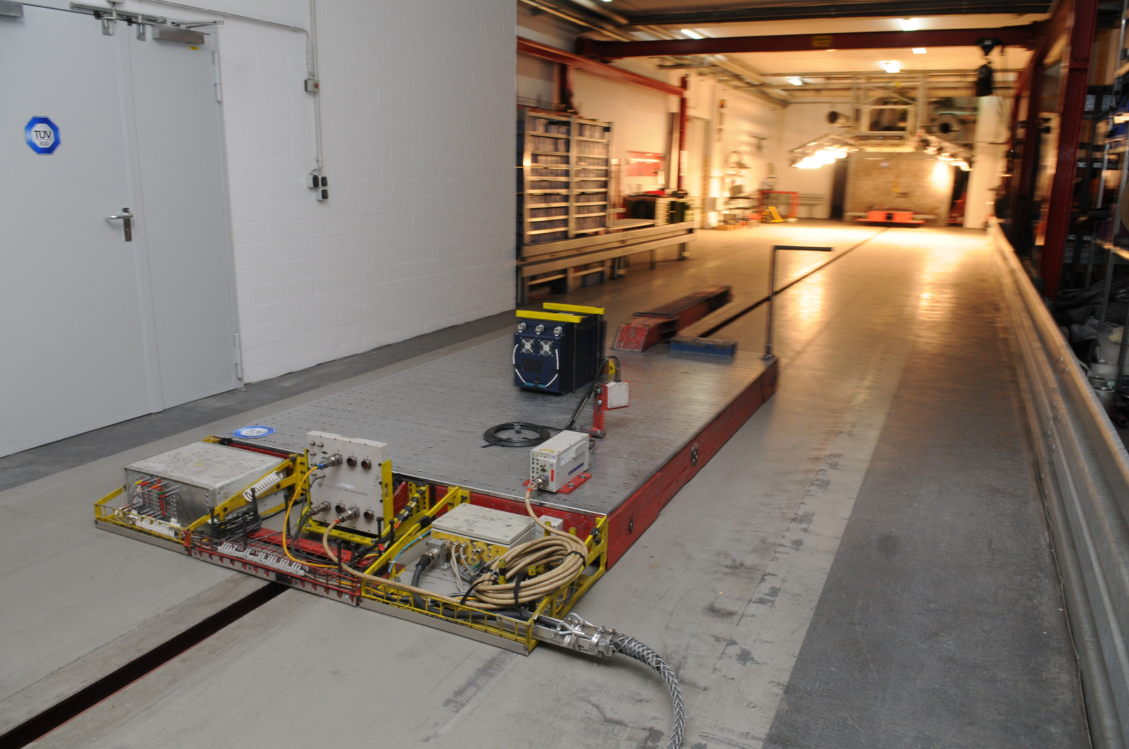 TÜV SÜD Battery Testing GmbH | Prüflabor in Garching bei München ...